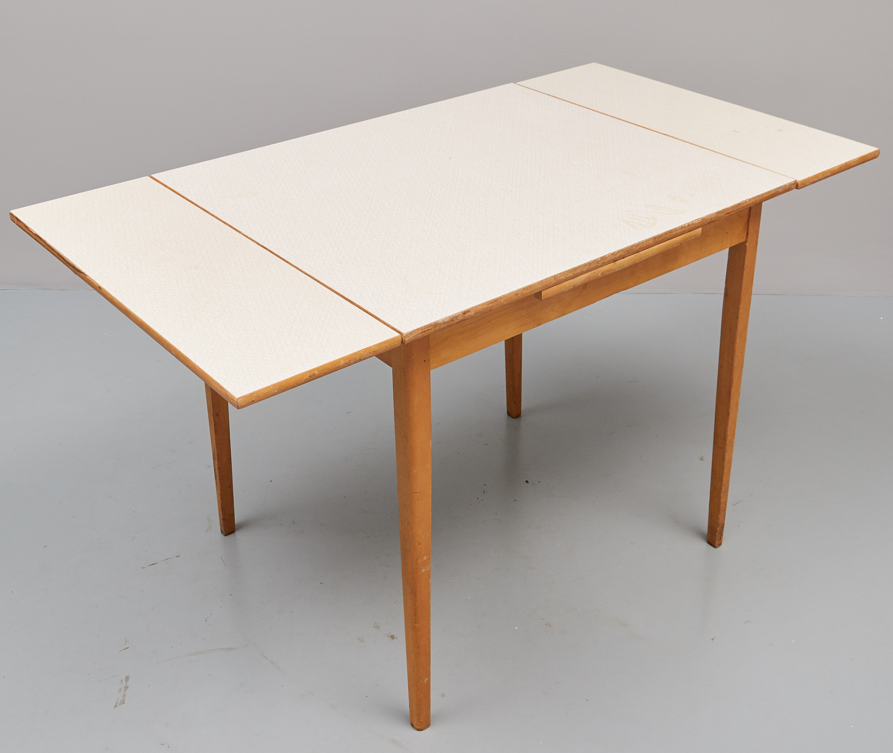Köksbord, Perstorp, 'Virrvarr', design: Sigvard Bernadotte (1907-2002 ...