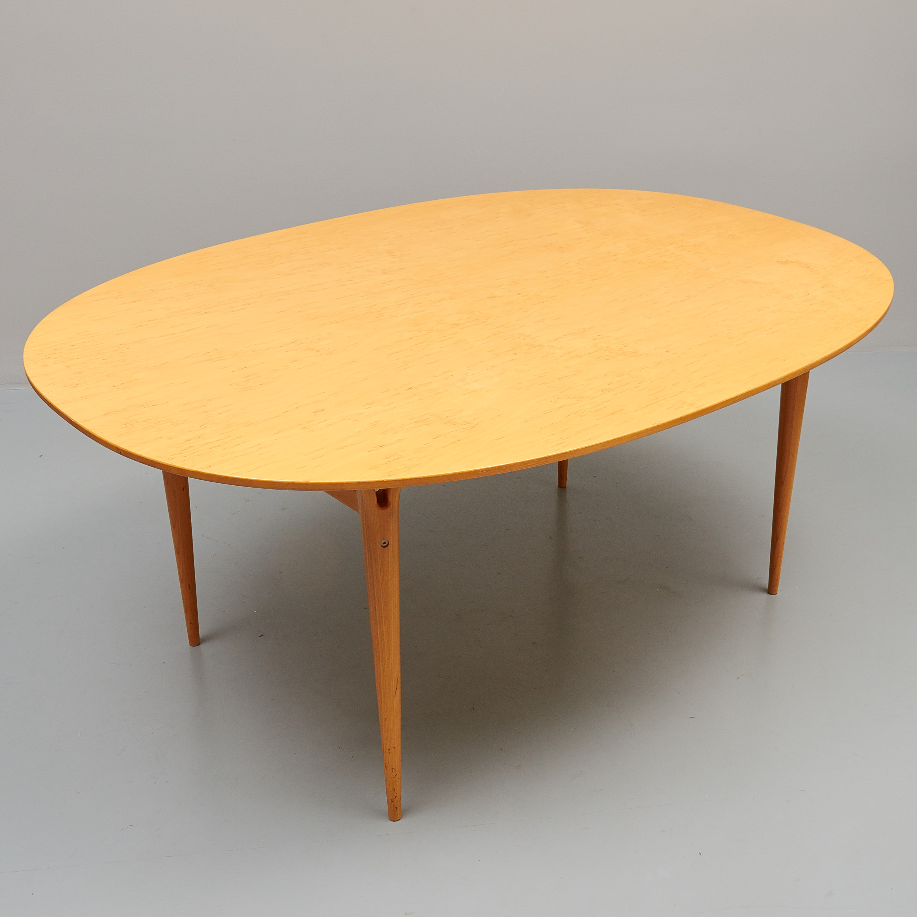 Bord, Bruno Mathsson (1907-1988), Fritz Hansen, längd: 160 cm, djup ...