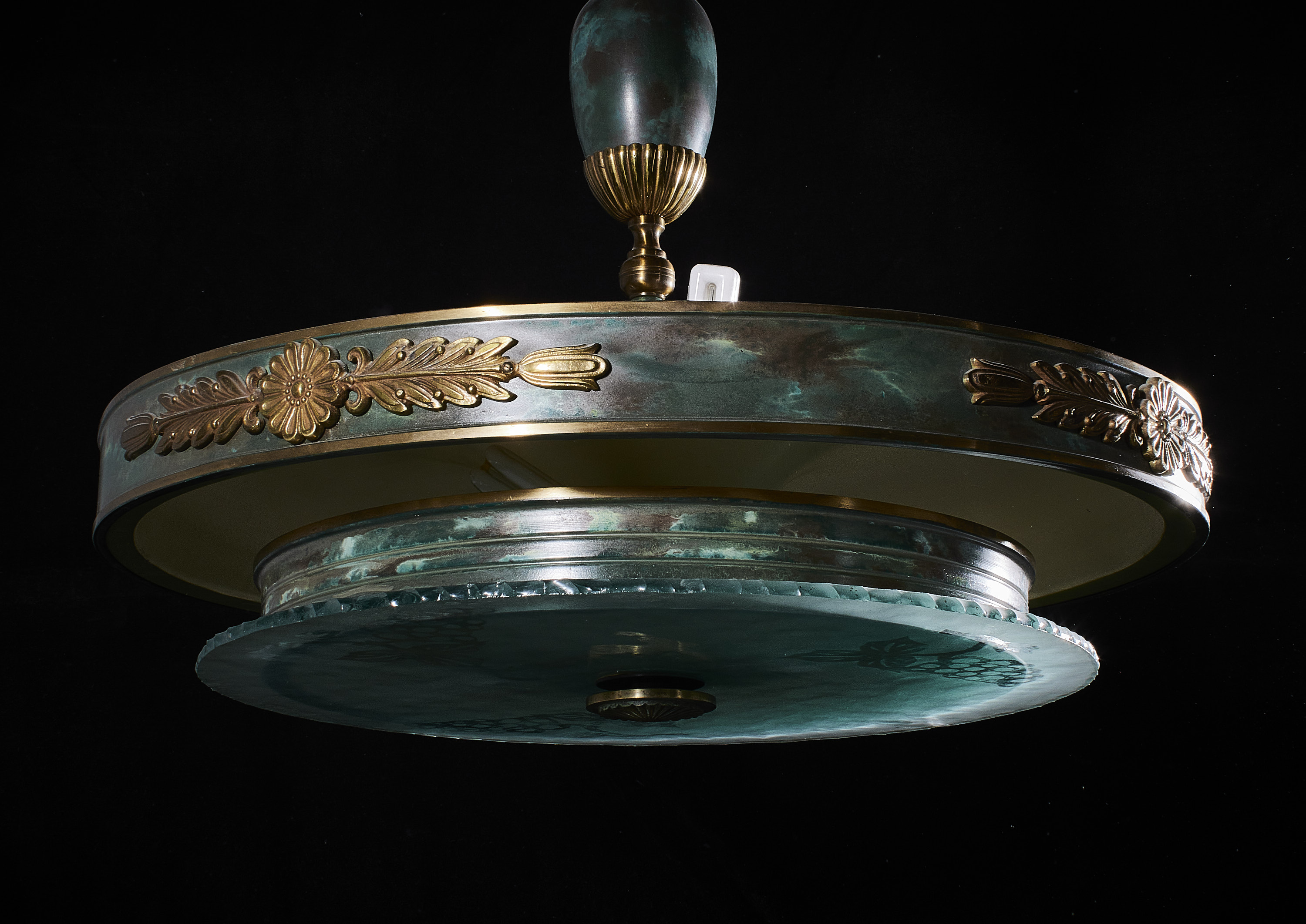 Takarmatur, 1920-tal. Höjd: 85 cm. Diameter: 65 cm. Metropol ...