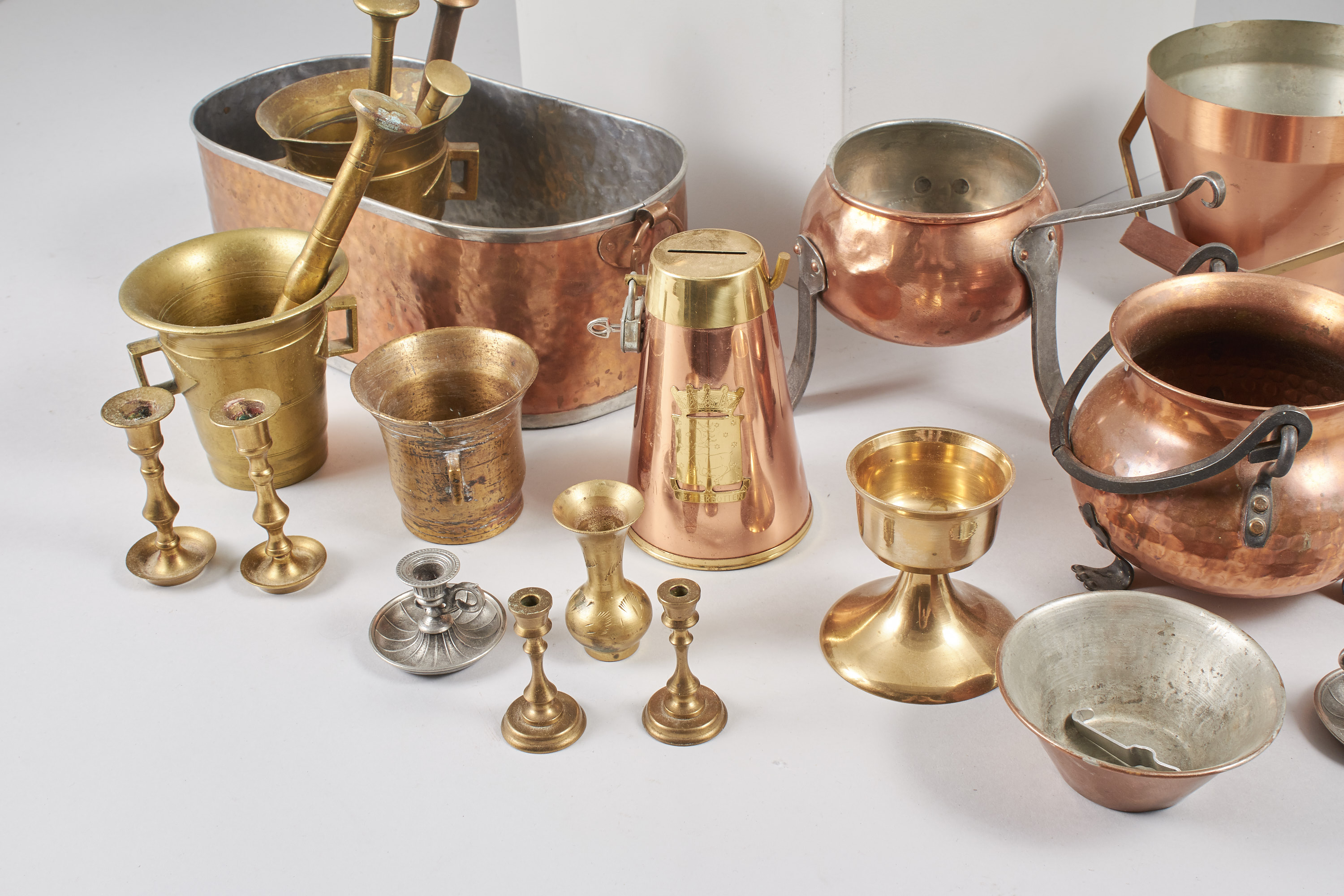Parti koppar, och mässing. Metropol - Auktioner i Stockholm och på ...