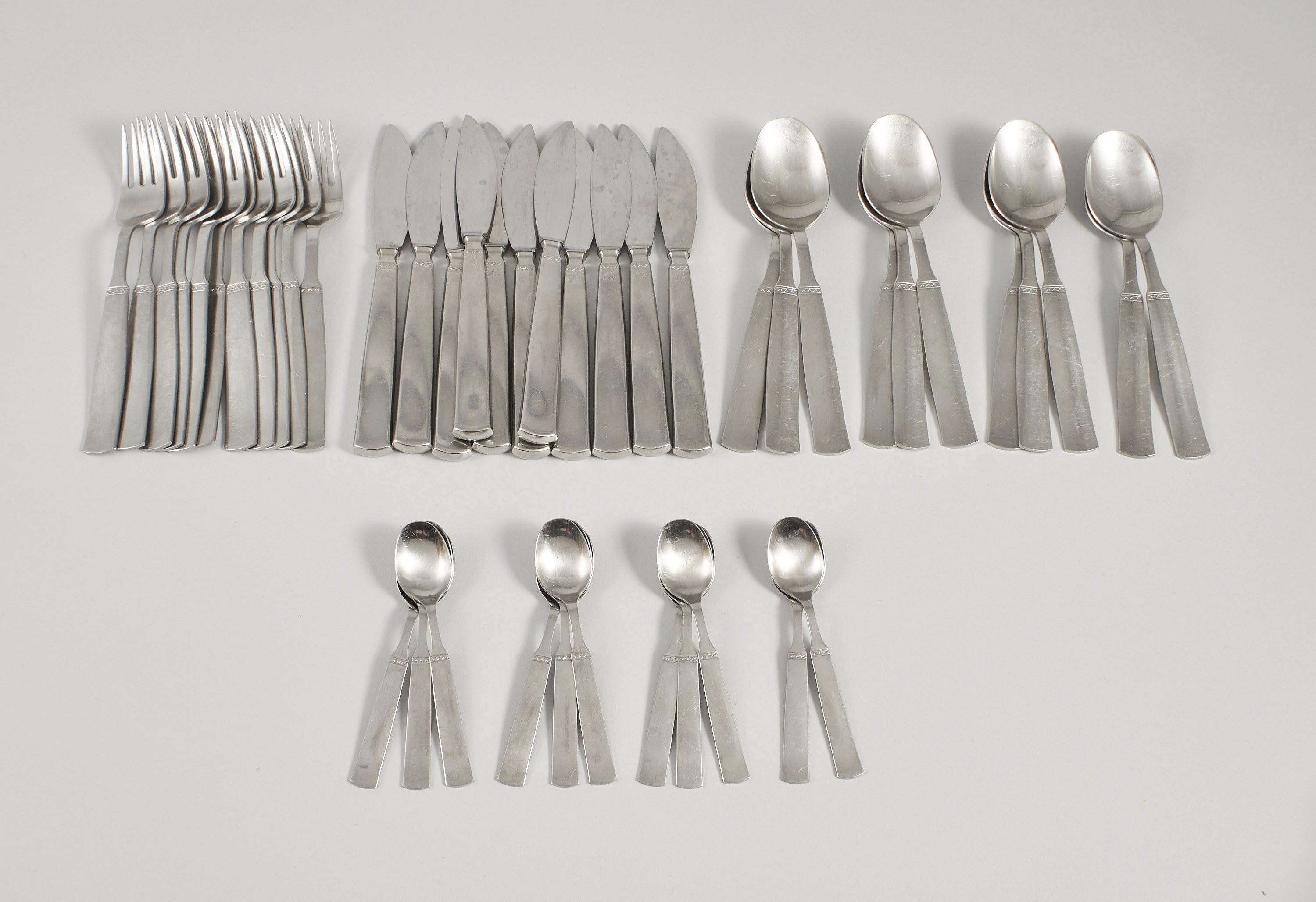 Bestick, rostfria, Gense. Längd: 12/18,3/18,5/20 cm. Metropol ...