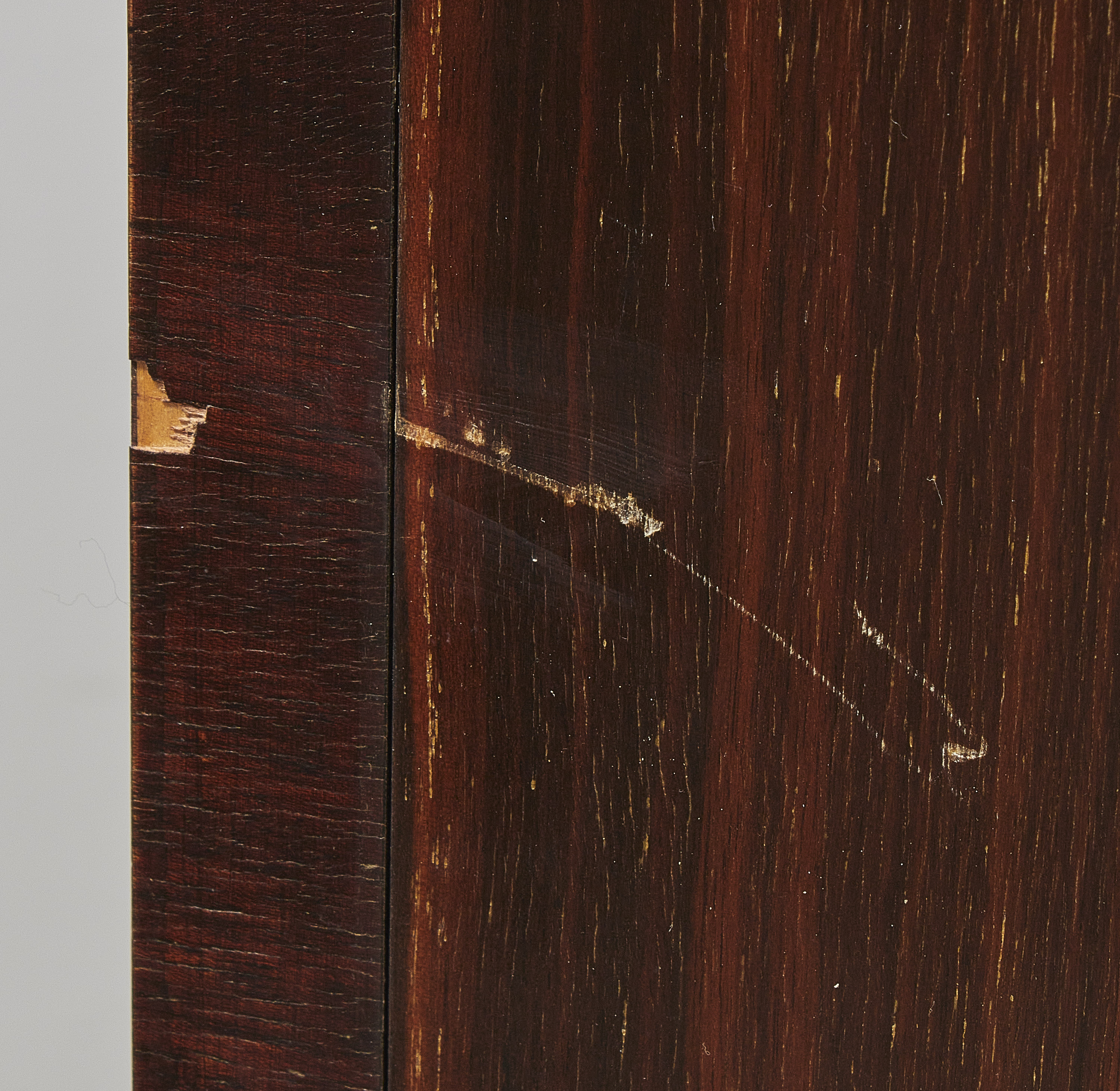 Matsalsskåp, 1920-tal, Intarsia. Bredd: 150 cm, djup: 53 cm, höjd: 160 ...
